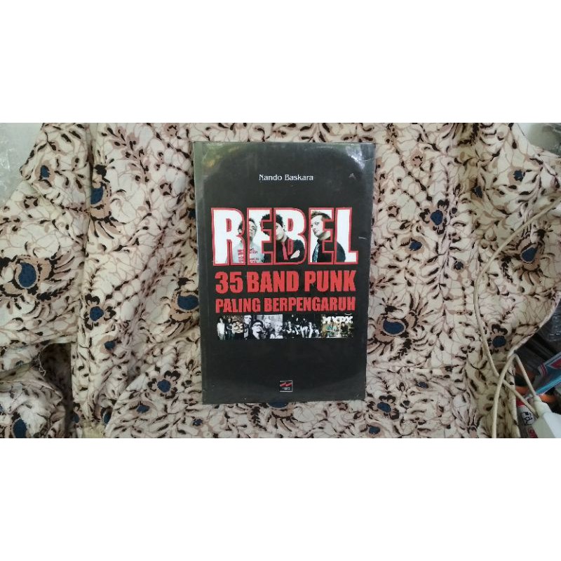 Jual Buku REBEL - 35 band punk paling berpengaruh | Shopee Indonesia