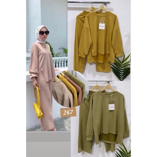 Jual ONE SET KNIT IMPORT OVERSIZE || SETELAN CELANA KNIT JUMBO | Shopee ...