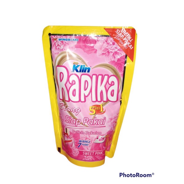 Jual Rapika Biang 5 in 1 Pelicin dan Pewangi Pakaian 250ml | Shopee ...