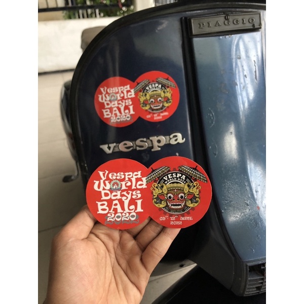Jual STICKER VESPA WORLD DAYS stiker vwd bali stiker vespa | Shopee ...