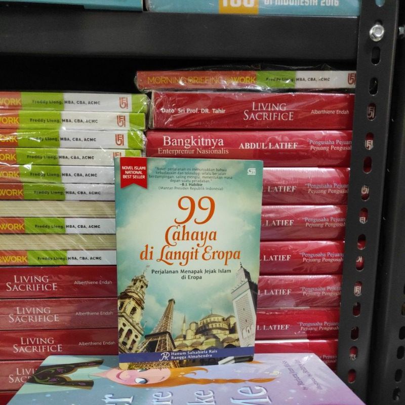 Jual BUKU ORIGINAL 99 CAHAYA DI LANGIT EROPA PERJALANAN MENAPAK JEJAK ...