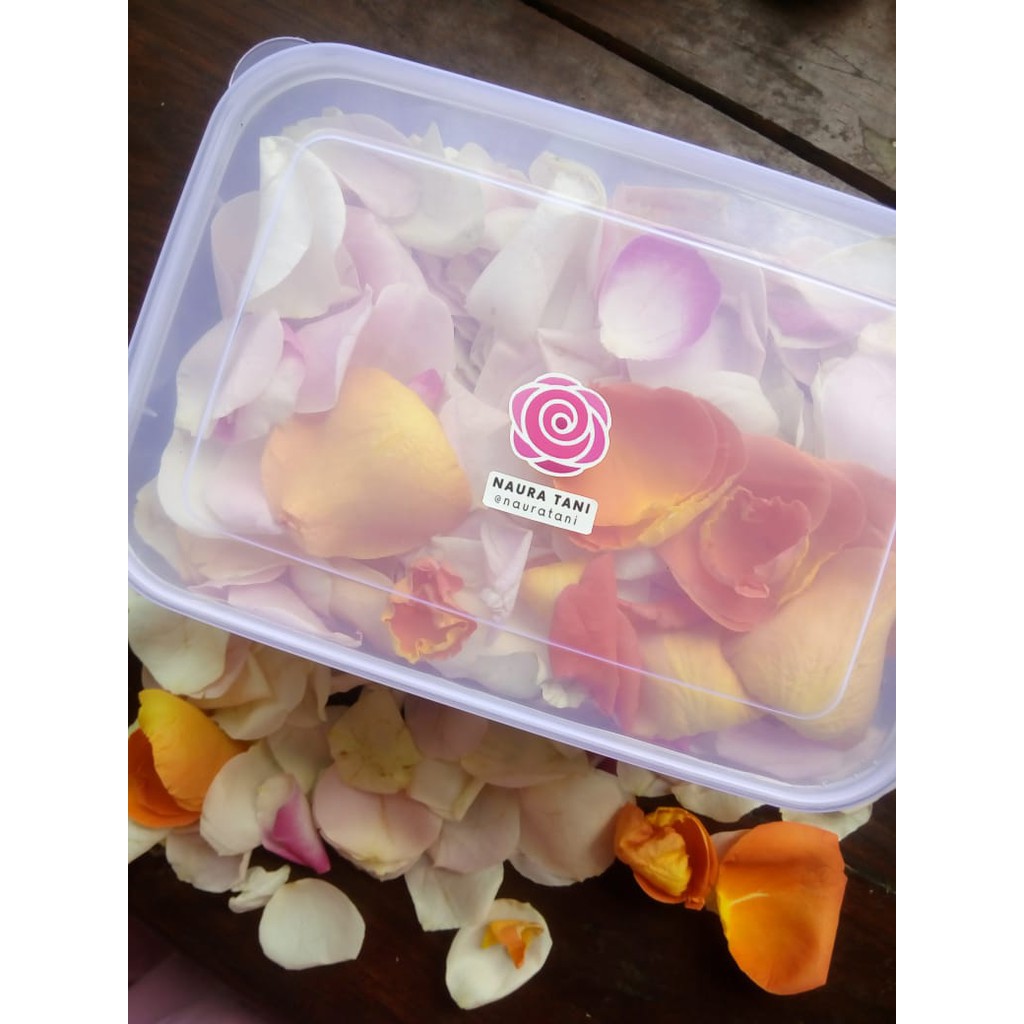 Jual Bunga mawar tabur dan daun pandan isi 250 gr | Shopee Indonesia