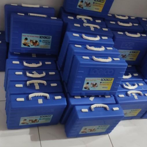 Jual Logico Piccolo 2 Bahasa Inggris 1 Koper Dan Buku Saja Tanpa Papan ...
