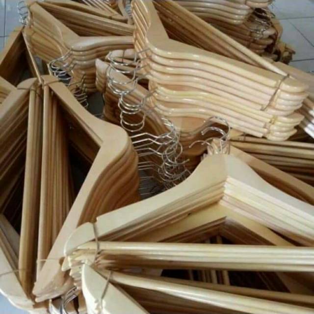 Jual Hanger kayu palangan dewasa | Shopee Indonesia