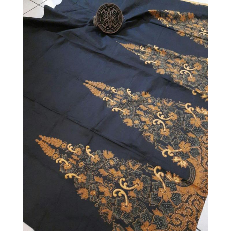 Jual kain Batik alusan motif kembang gunung hitam | Shopee Indonesia