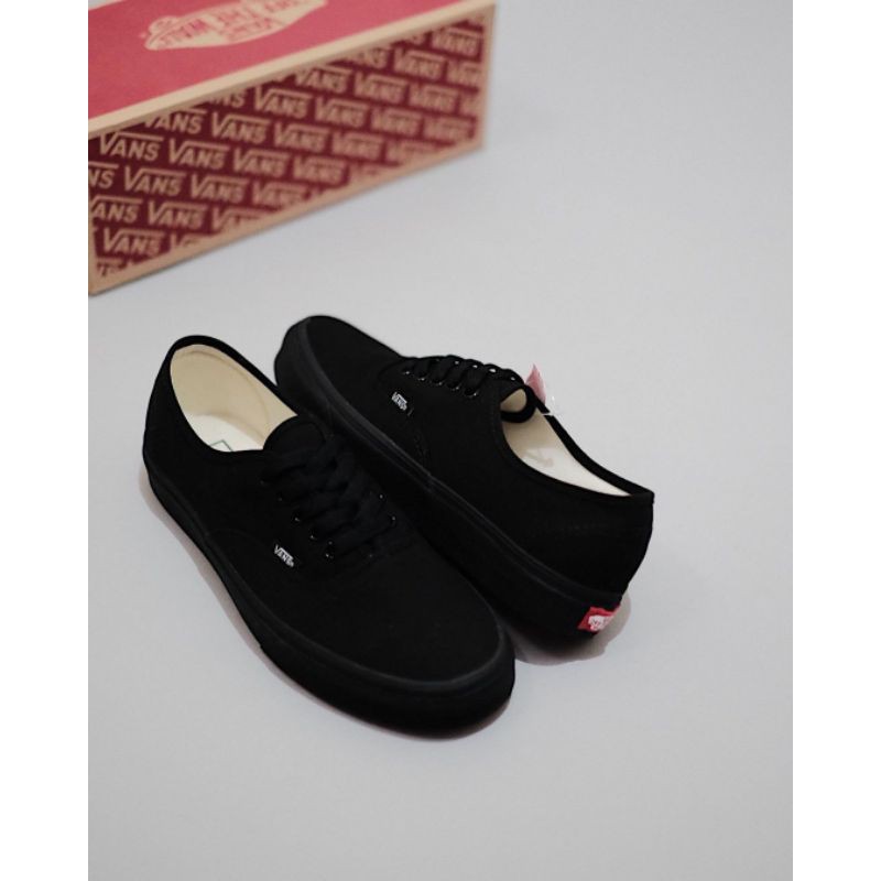 Jual Vans Authentic Classic All Black | Shopee Indonesia