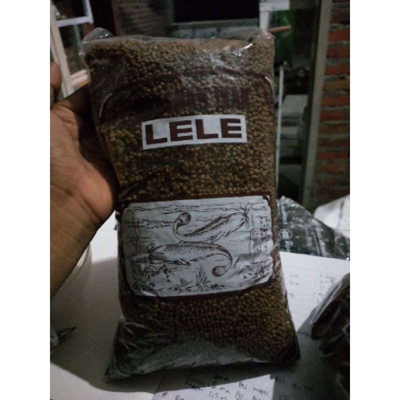Jual pakan lele kemasan 1 kg 2 mm | Shopee Indonesia