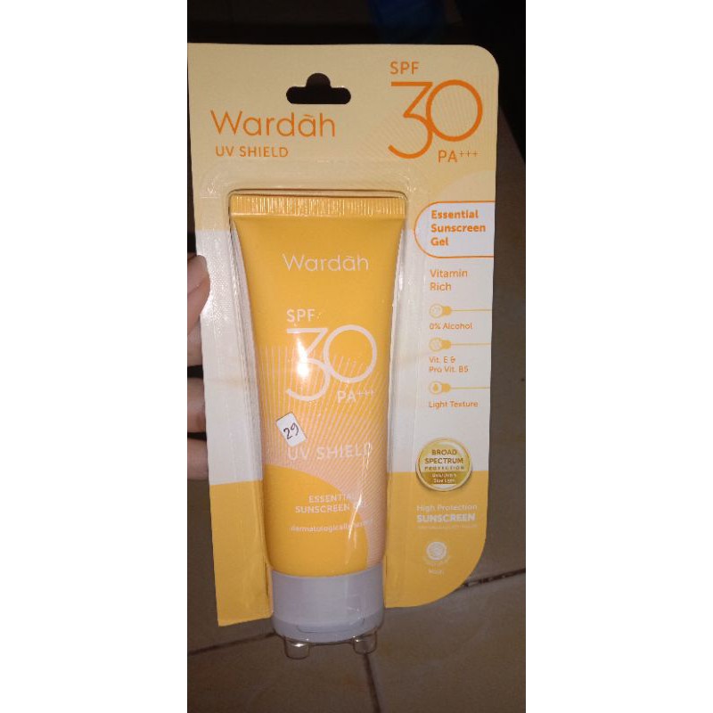 Jual Wardah Sunscreen Gel SPF 30, 40ml | Shopee Indonesia
