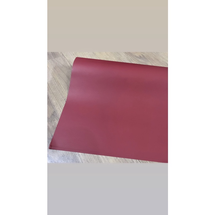Jual Kertas kado polos merah maroon | Shopee Indonesia