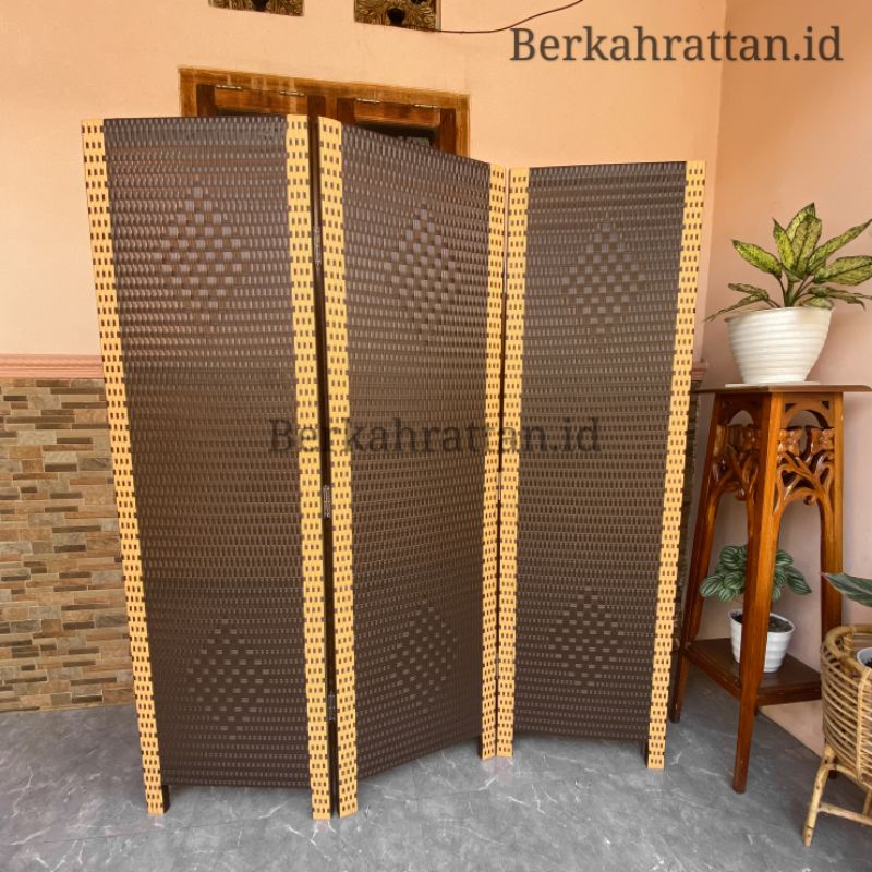 Jual Pembatas Ruangan Penyekat Ruangan Minimalis / Sekat Ruangan Rotan ...