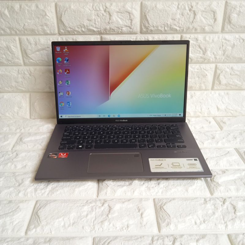 Jual laptop ASUS Vivobook A412D AMD Ryzen 3 3200U ram 4GB SSD 512GB 2nd ...