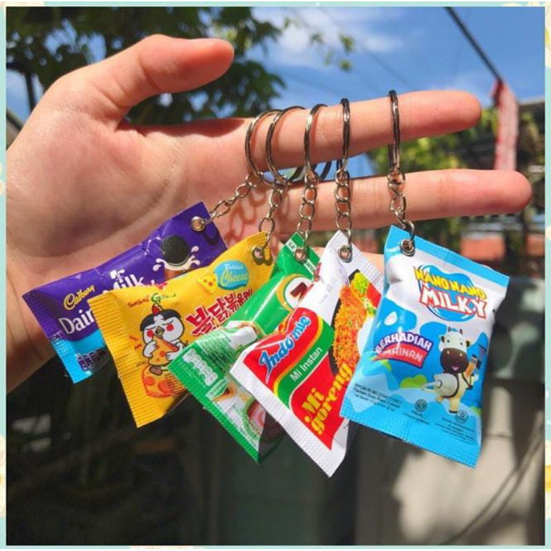 Jual Gantungan kunci Snack lucu/ganci kekinian murah | Shopee Indonesia