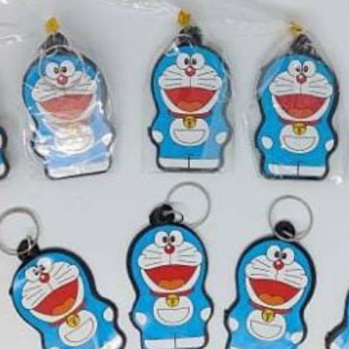 Jual DORAEMON KEY CHAIN GANTUNGAN KUNCI DORAEMON FAVORITE SEJUTA UMAT ...