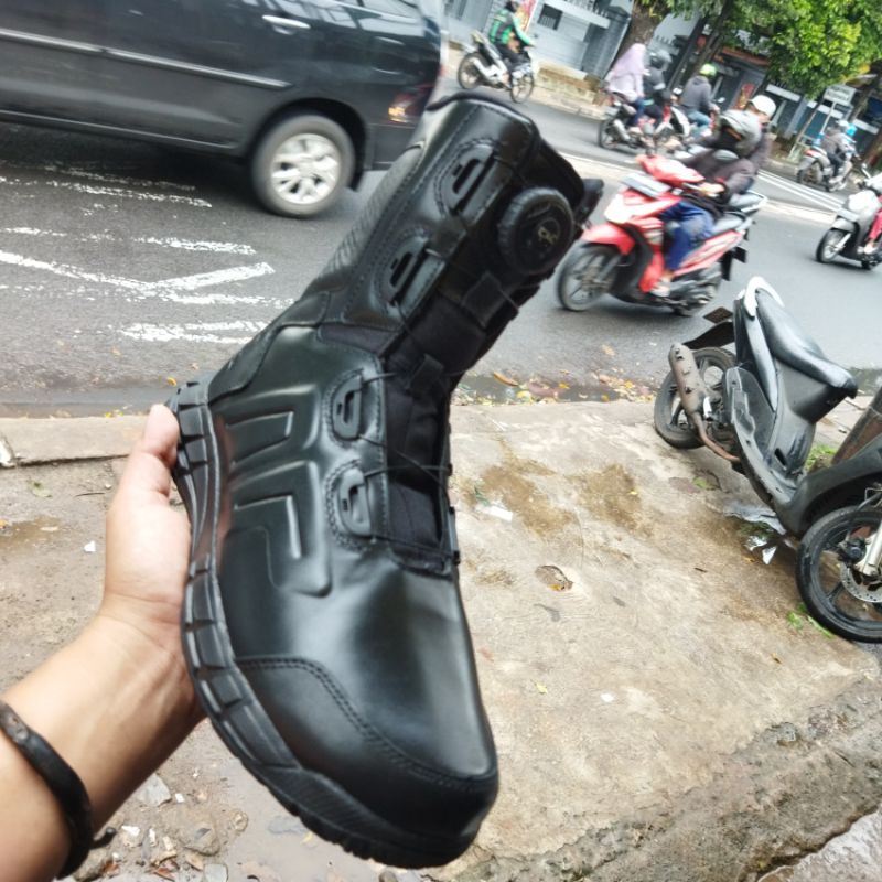 Jual Sepatu PDL Tactical Tali Putar Model Centurion | Shopee Indonesia