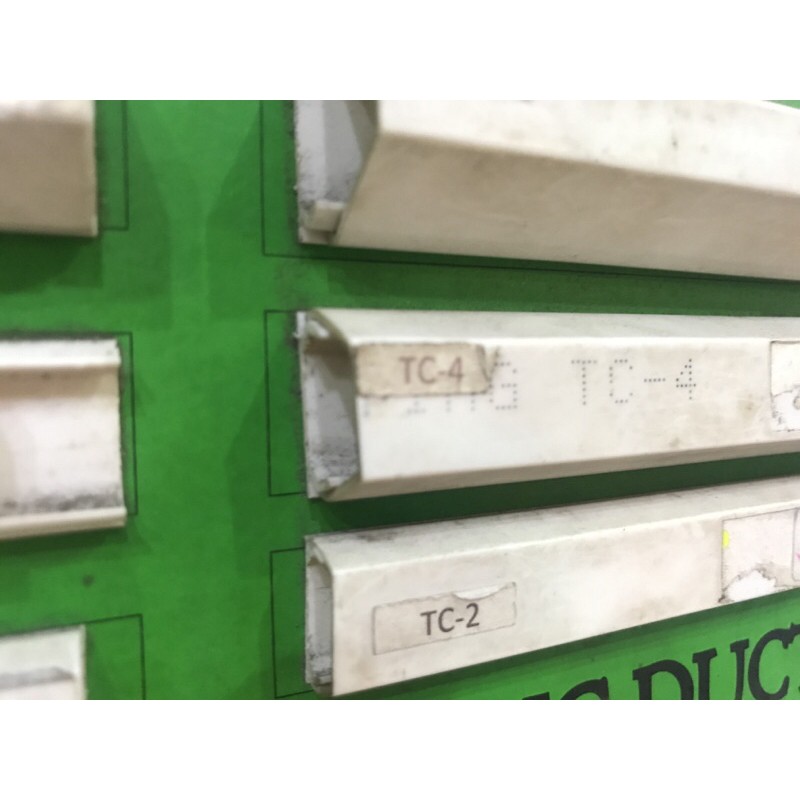 Jual NISO KABEL DUCT 1M / Penutup Kabel Ducting Kabel TC1 TC2 TC3 TC4 TC5 | Shopee Indonesia