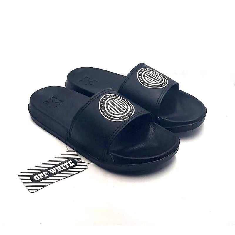 Jual Sandal slop Kaws Sandal Slop Kaws Pria Wanita Sandal Karet Bahan ...