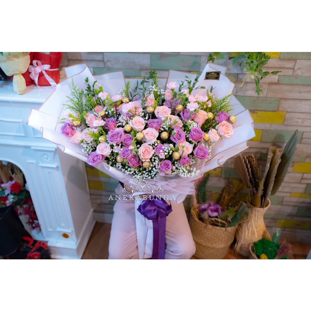 Jual Buket Bunga Mawar Asli Coklat Ferrero Fresh Flower Bouquet Pink ...