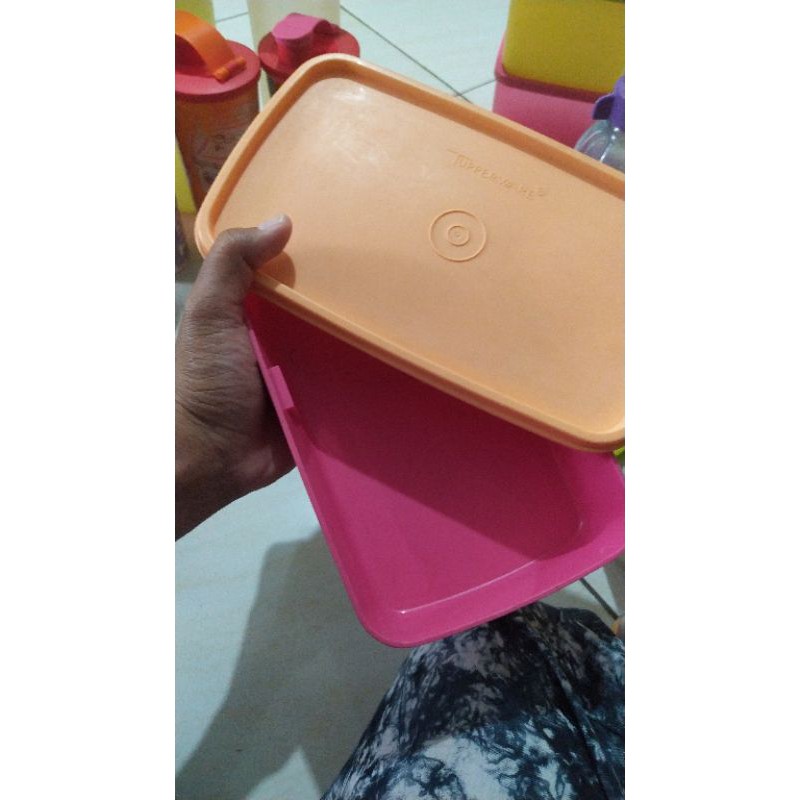Jual tupperware bekas layak pakai good condition | Shopee Indonesia