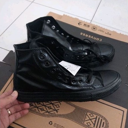 Jual Sepatu ukuran 46 45 44 43 converse kulit tinggi hitam polos ukuran ...