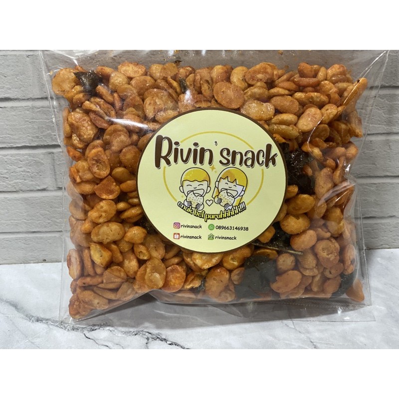 Jual KACANG KORO KUPAS THAILAND 250gr (ASIN / PEDAS / PEDAS DAUN JERUK ...