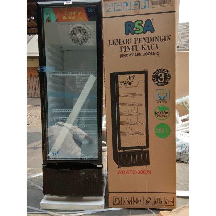 Jual Showcase RSA AGATE 300 Lemari Pendingin Minuman RSA Display Cooler ...