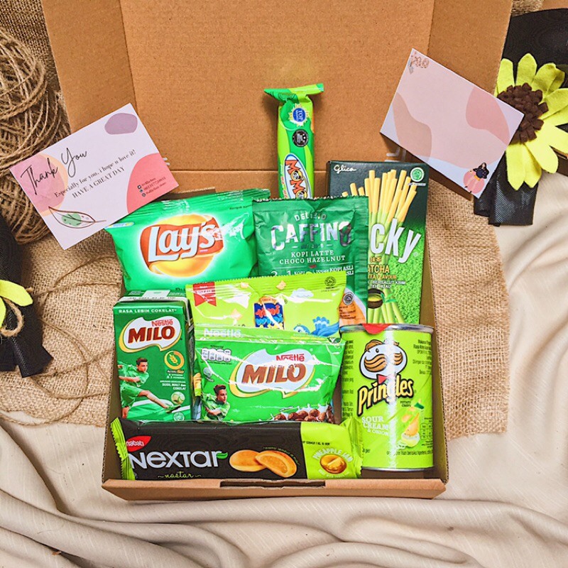 Jual SNACKBOX / SNACK BOX GREEN EDITION/ SNACKBOX PAKET BIRTHDAY COLOR ...