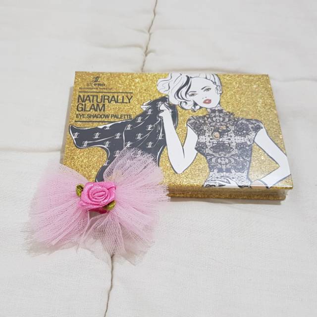 Jual LT Pro Naturally Glam Eyeshadow Palette | Shopee Indonesia