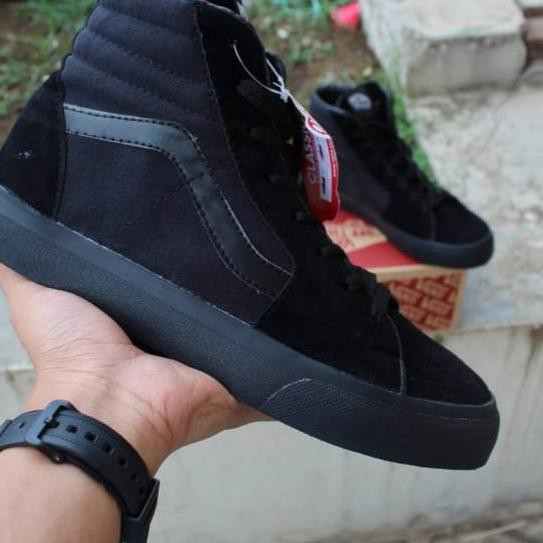 Jual fur SEPATU VANS PRIA FULL BLACK TINGGI AUTHENTIC FULL BLACK HITAM ...
