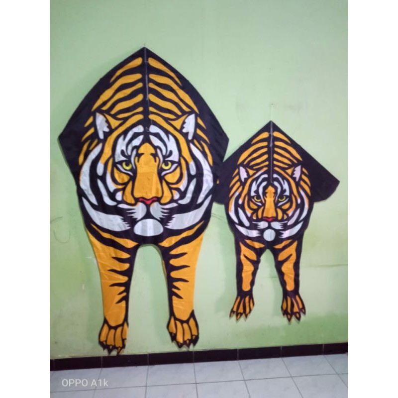 Jual Layang Layang Gambar Macan Harimau/ Layangan Hias/ Layangan Kain ...