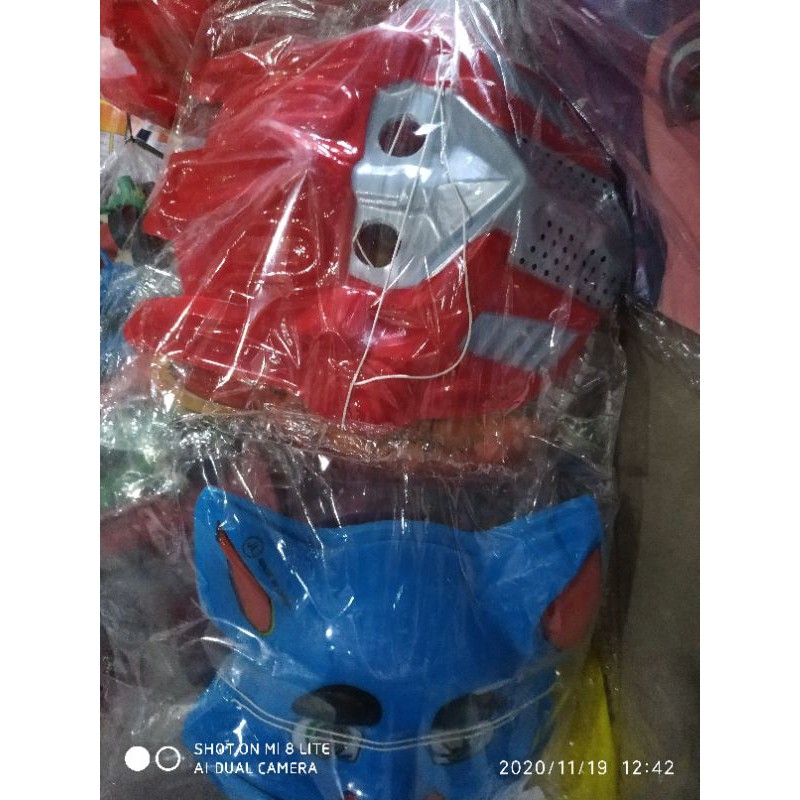 Jual mainan topeng karakter topeng plastik topeng pesta topeng anak isi ...