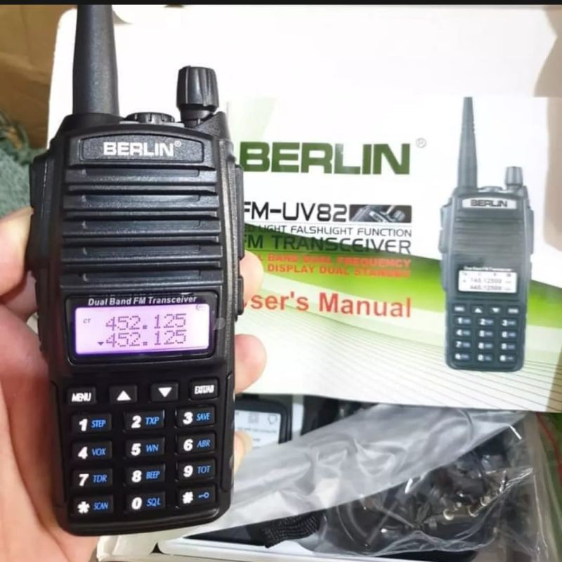 Jual HT BERLIN UV82 DUAL BAND VHF DAN UHF | Shopee Indonesia