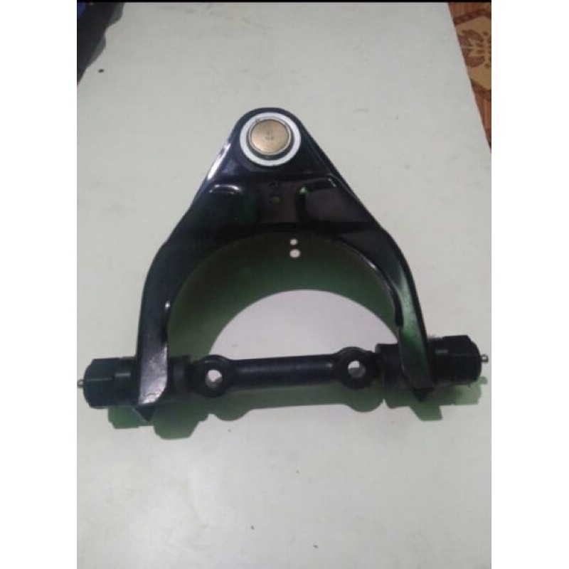 Jual upper arm/sayap atas dan ball joint L300 diesel | Shopee Indonesia