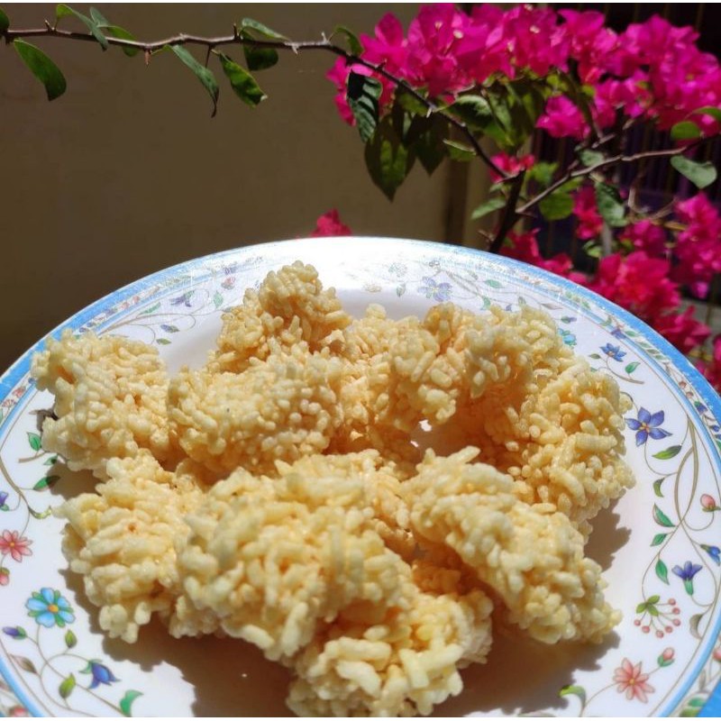 Jual RENGGINANG 500GRAM MENTAH RASA TERASI DAN BAWANG OLEH-OLEH KHAS ...