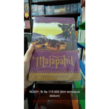 Jual buku Majapahit Surya wiryawitaka | Shopee Indonesia