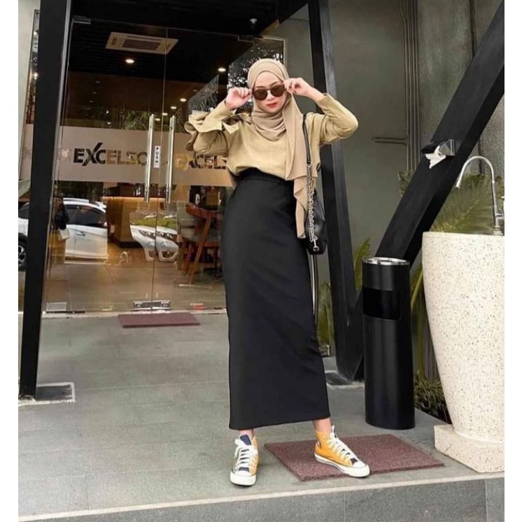 Jual ROK SPAN PREMIUM-ROK SPAN PENSIL-ROK SCUBA PREMIUM | Shopee Indonesia