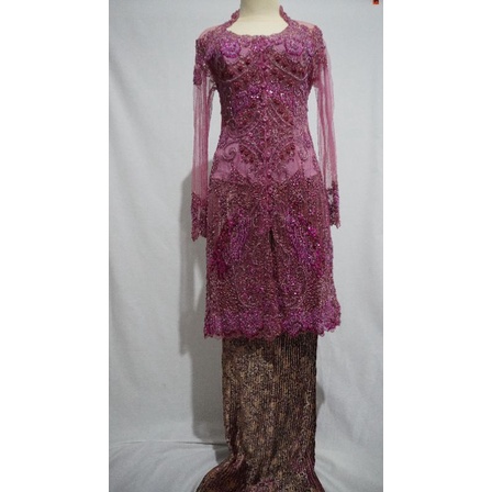 Jual Preloved Kebaya Wisuda Kemben Akad Nikah gaun pengantin Manik Asli ...