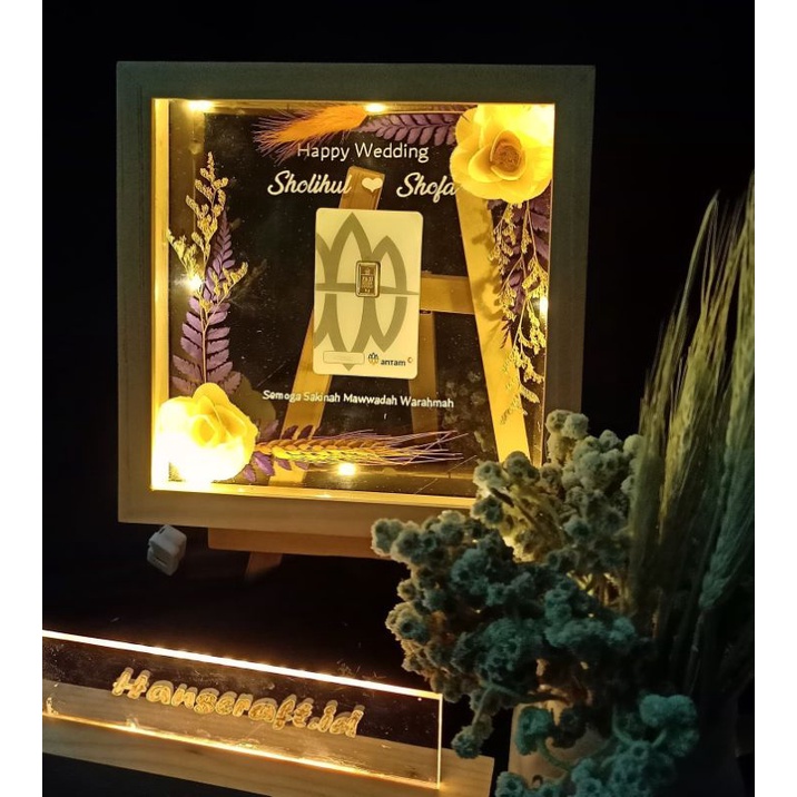 Jual frame/pigura/ bingkai kado unik figura box 3D dried flower (bunga ...