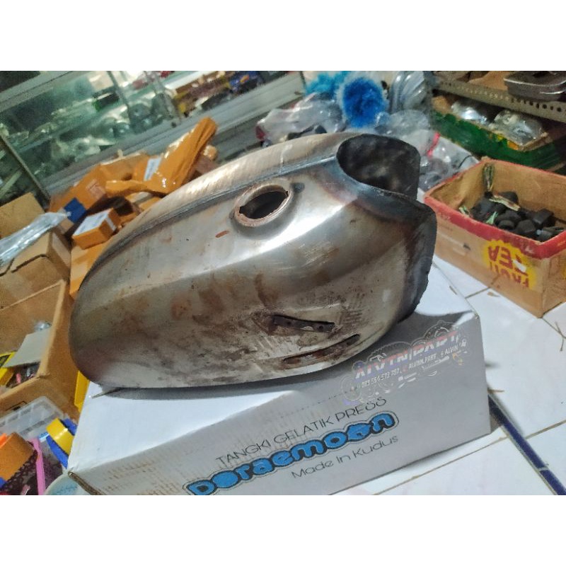 Jual TANGKI CB GLATIK CB 100 CB100 CB GLATEK PRES KUDUS DORAEMON TENGKI ...