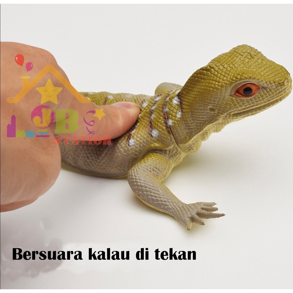 Jual Mainan Anak Hewan Reptil Kadal Cicak Karet Dipencet Bunyi Bersuara ...