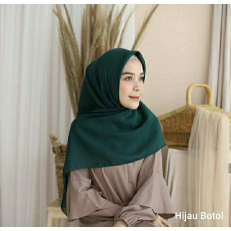 Jual Pashmina Ceruty babydoll polos warna Hijau botol by Khazanah hijab | Shopee Indonesia