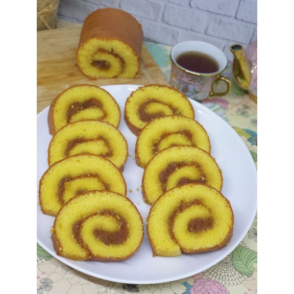 Jual Bolu Gulung Nanas / Bolu Roll Nanas | Shopee Indonesia