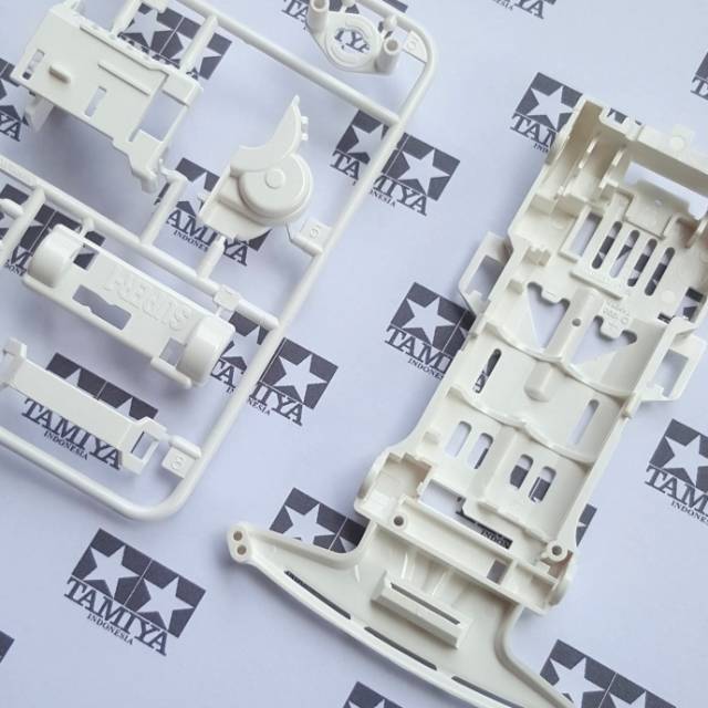 Jual Limited Edition Super 1 Chassis Tamiya, Original Tamiya Mini 4WD ...
