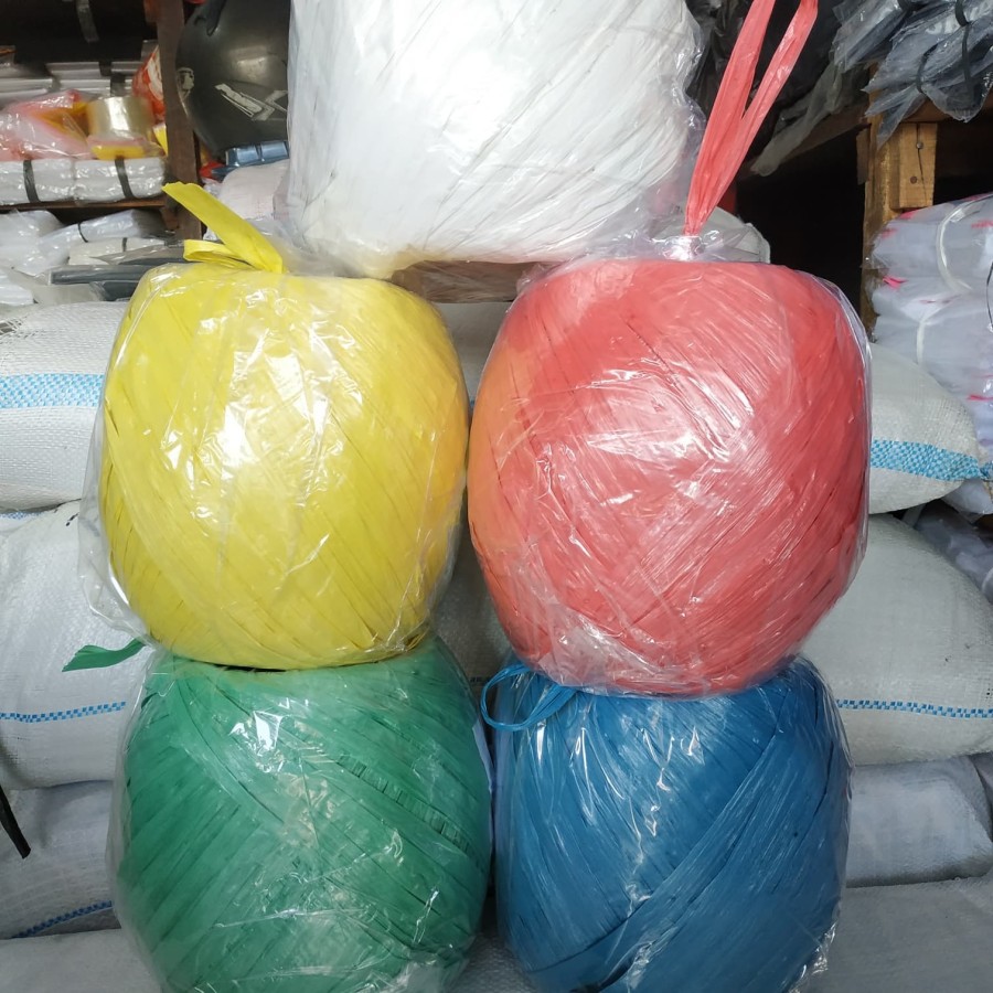 Jual tali rafia warna-tali pengikat-tali plastik rafia berat 500 gram ...