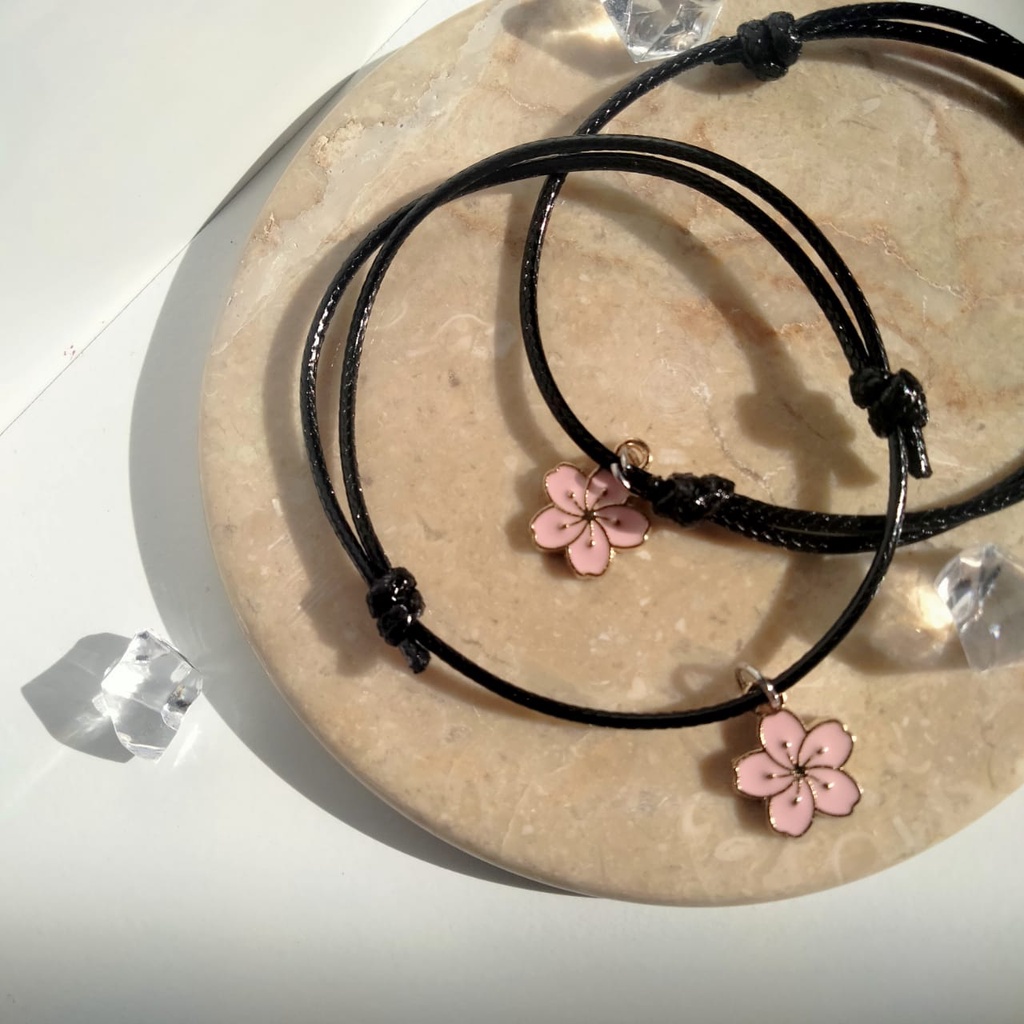 Jual [FREE BOX + GIFT] Gelang Bunga Sakura Pink Bracelet Couple ...