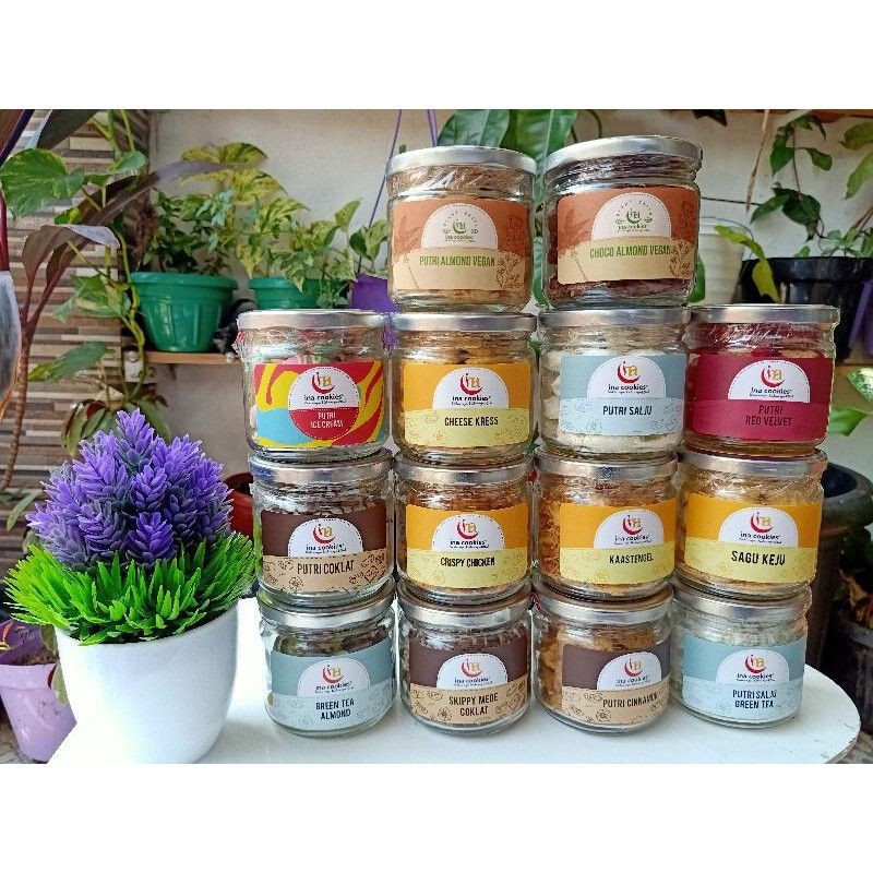 Jual Ina Cookies Jar Kaca varian rasa | Shopee Indonesia