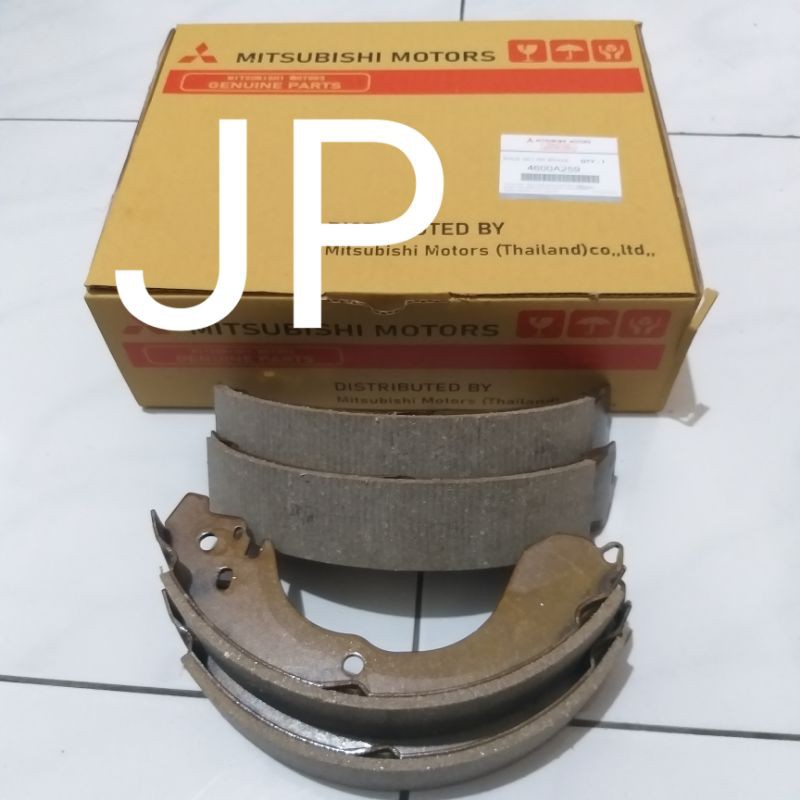 Jual kampas rem belakang brake shoe xpander | Shopee Indonesia