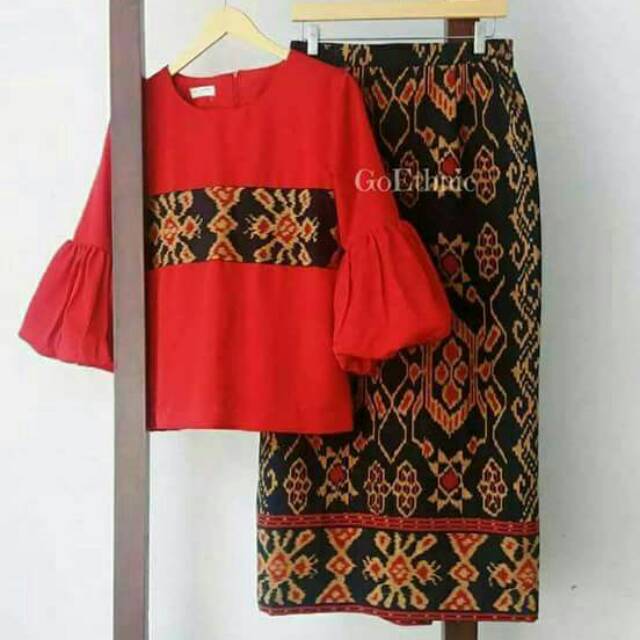 Jual ROK BLUS TENUN IKAT Tradisional 389C | Shopee Indonesia