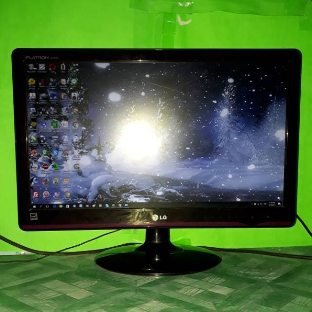 Jual LED Monitor Komputer LG 22inch wide E2250V Fullhd | Shopee Indonesia