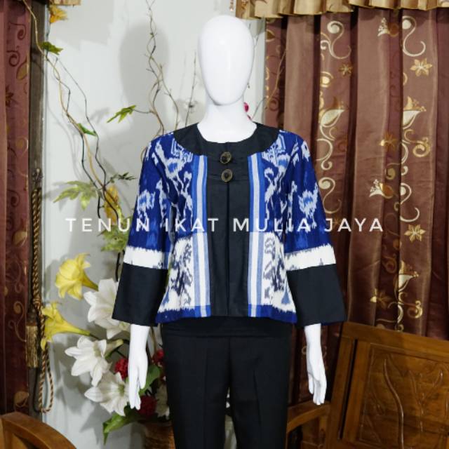 Jual Blazer tenun etnik ntt sumba | Shopee Indonesia