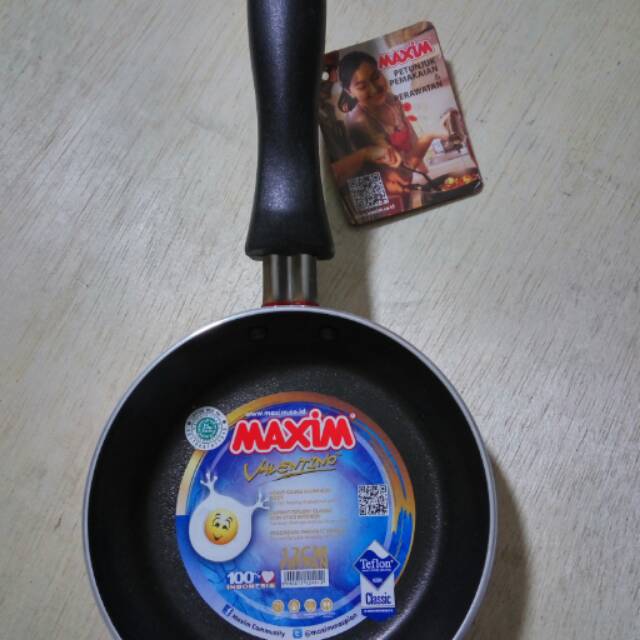 Jual TEFLON KECIL / GORENG TELUR / MAXIM VALENTINO / FRYPAN 12CM ...